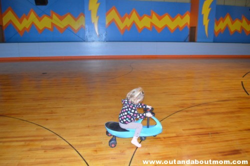 Tiny Tot Skate & Bounce at Ron-A-Roll