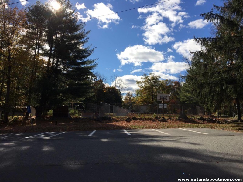 sears-park_east-hampton_out-and-about-mom_connecticut-33